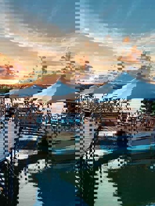 FROM SEA URCHIN TO A FLOATING RESTAURANT | Constance Hotels & Resorts